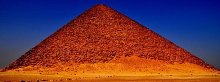 The Red Pyramid - Egypt Tour Magic
