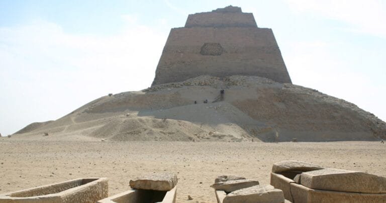 Meidum Pyramid - Egypt Tour Magic